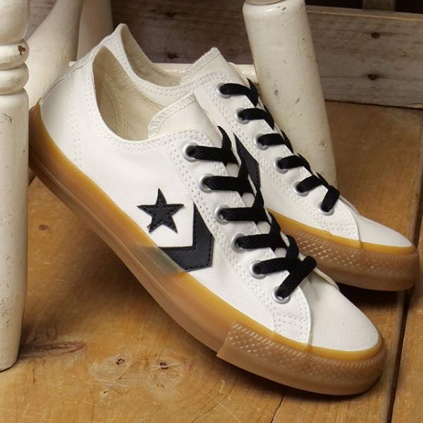 [ ブランド ] コンバース 　CONVERSE[ ジャンル ]スニーカー[ 素　 材 ]アッパー：キャンバスアウトソール：ラバー[ 原産国 ]インドネシアクラシカルでありながら、スタイリッシュな印象を与える一足アーカイブの「CX PRO-...