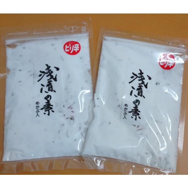 液状の浅漬けの素と違い、野菜から出る水分を利用し、野菜本来の味を活かした浅漬けが作れます。130g入り×2食べ方野菜を浅漬けにしてお吸い物のだしとしてサラダなどにふりかかけて和え物などに（いか、わかめ等）原材料食塩、わかめ根株、唐辛子、醤油...