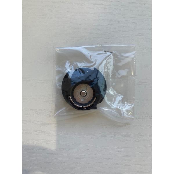 JUKI家庭用コンピュータミシンHZL-83（501）用　内釜になります。破損時の予備などにどうぞ。対応機種：HZL-83、HZL-501など