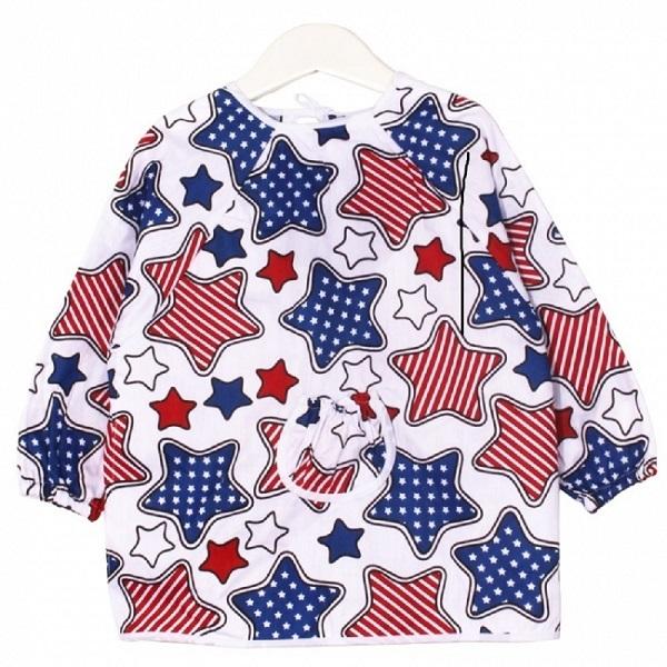 前身部分裏地付で撥水、防水！！食事やお絵かきなどの必須アイテム！！保育園での冬場の長袖スモックとしても活躍できます。着丈：約45ｃｍ　袖長：約38ｃｍ　バスト：約39ｃｍ※サイズは平置きサイズとなっておりますので、1-2cmの誤差はご了承く...