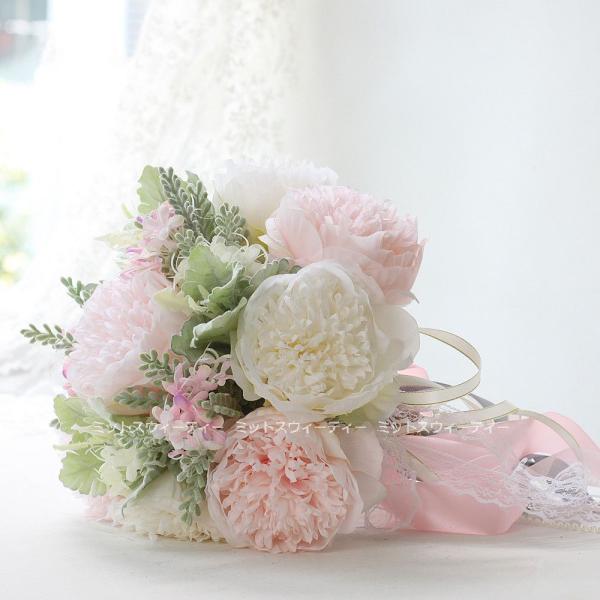 【完成品の販売^^可愛いブーケです。ブライダル、イベント贈答品、インテリアに最適です。晴れの舞台に、新しいタイプのサプライズプレゼントとしてお勧めです。生花と違って枯れることがないので、思い出と一緒にいつまでも形として残せます。セット内容：...