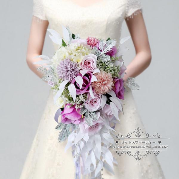 【完成品の販売^^可愛いブーケです。ブライダル、イベント贈答品、インテリアに最適です。晴れの舞台に、新しいタイプのサプライズプレゼントとしてお勧めです。生花と違って枯れることがないので、思い出と一緒にいつまでも形として残せます。セット内容：...