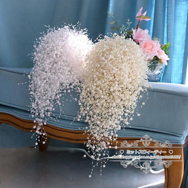 【完成品の販売^^可愛いブーケです。ブライダル、イベント贈答品、インテリアに最適です。晴れの舞台に、新しいタイプのサプライズプレゼントとしてお勧めです。生花と違って枯れることがないので、思い出と一緒にいつまでも形として残せます。サイズ：幅約...