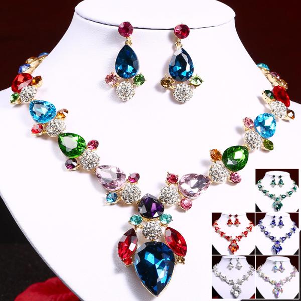 人気キーワード：ネックレスセット ピアス ラインストーン ウェディングアクセサリー ウエディング 花嫁 結婚式 二次会 ウェディング小物 プリンセス 姫系 ジュエリー 安い ウェディング ウエディング ブライダル 発表会 演奏会 コンサート...