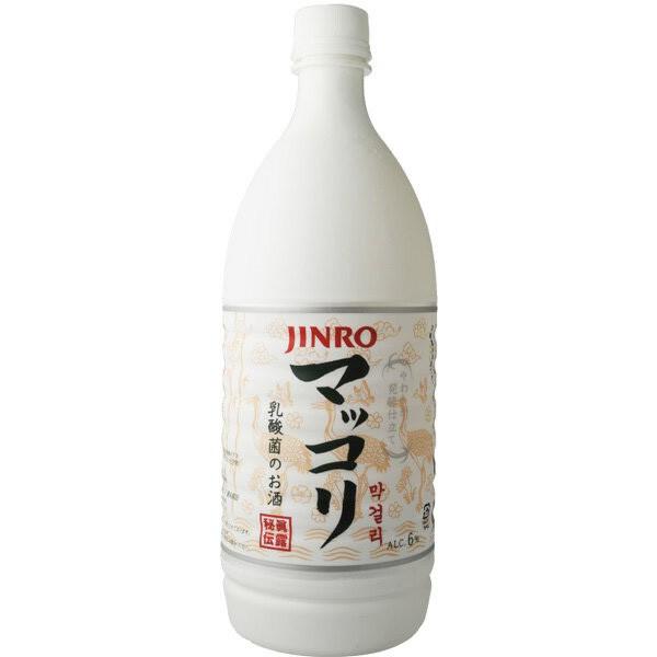 韓国焼酎で有名なジンロ(JINRO)からマッコリが登場。韓国料理店、焼肉店でお馴染みの韓国のお酒マッコルリは、米、米麹を使用し自然発酵させた生酒で、酵母・酵素菌が生きた清涼感があるお酒です。「真露　マッコルリ」は、アルコール度数が低く、にご...
