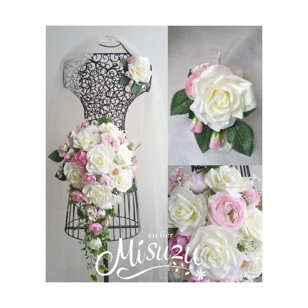 ◆商品説明◆洗練された薔薇キャスケードブーケをWEB価格で！ウェディングブーケの王道！前撮りや海外挙式にも！■ブーケのサイズ：直径約23-24センチ　長さ約48-50センチ■ブトニアのサイズ：約縦12-14センチ◆ヘッドドレス（花冠orヘア...