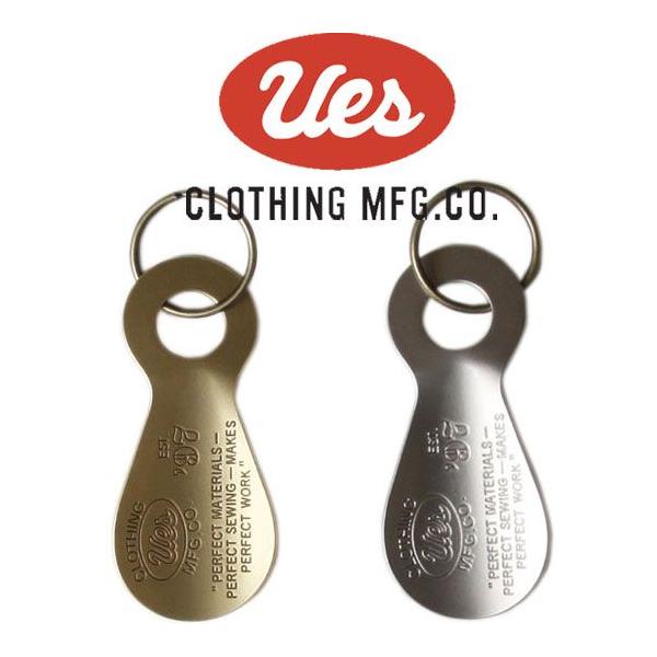こだわりのアメカジブランドUES（ウエス）より『 真鍮素材の靴べら型キーホルダー 』のご紹介ですゴールドは真鍮そのままの素材を活かして、シルバーは真鍮をベースにニッケルメッキと艶消し加工を施しております。 靴べらとしての実用性もありますが、...
