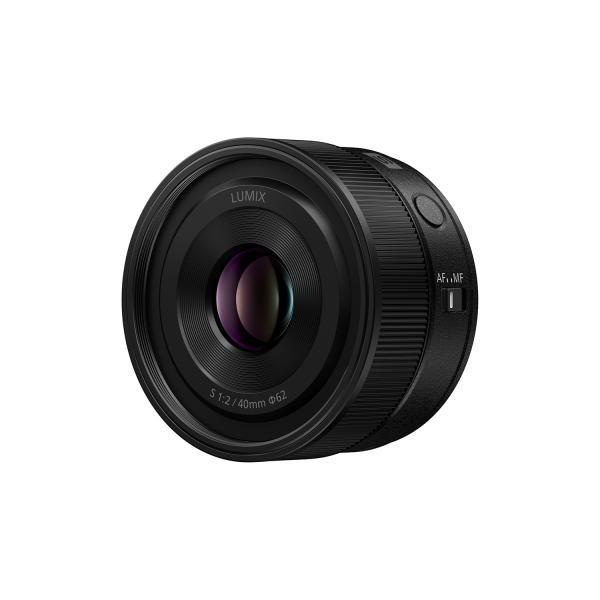【発売日：2026年06月18日】仕様・スペック品番 S-S40マウント ライカカメラ社L-Mount規格準拠レンズ構成 6群7枚(非球面レンズ3枚)焦点距離 40mm画角 57°開放絞り F2最小絞り F22絞り形式 7枚羽根 / 円形虹...