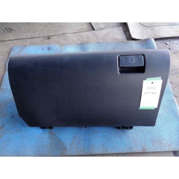 **** 商品説明を必ずご確認ください ****部品管理番号：100434700070211メーカー純正品番：55303-33230-C0部品名：グローブBOX部品メーカー品番：55501-33170部品区分：リサイクル品管理品番：0355...