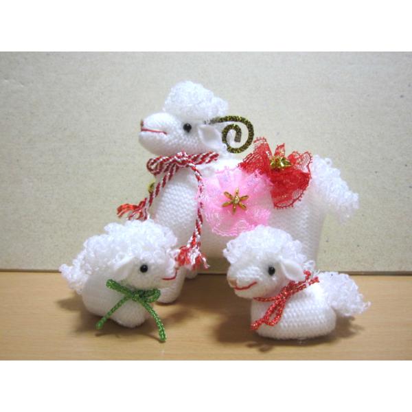 カラー軍手の白　１枚　を使って作る　当店、オリジナル手芸キットです。製作時間　約　１２０分サイズ　　　　　　高さ　　　　　幅　　　　　長さ　　　　親　　　約 11 cm　　 約 5 cm 　　 約 11 cm　　　　　　子　　　約 4.5 ...