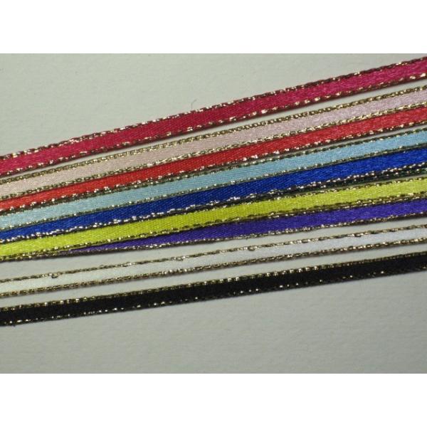 1m 単位の切り売りです。　エンゼルリボン　３ミリ幅　カラー１０色　　材質：ナイロン 90%　ポリエステル 10%　両端に金ラメが入っています！　ラッピングに使えるのはもちろんの事、装飾や服飾、小物手芸に使えます。　１m　　90 円（税込）...