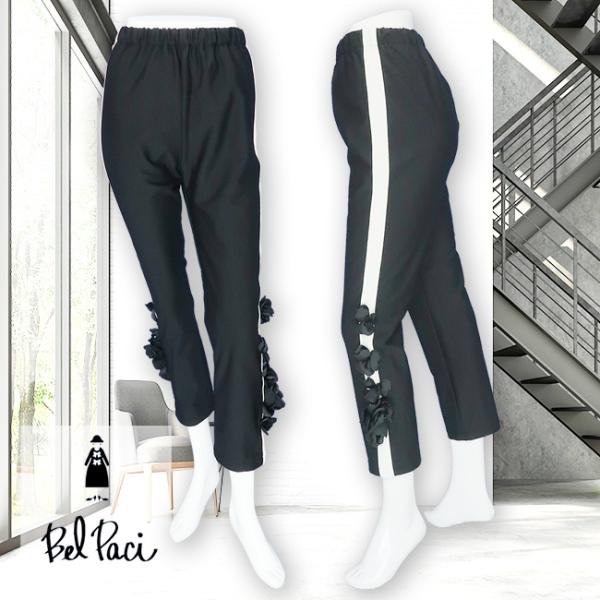 【「レギパン」】サイドのライン、立体的なお花のモチーフが印象的なレギパンです。【スタイル】ウエストゴム入り、ポケットなし。【素材】ストレッチが効いた生地で、裏は暖かい起毛仕上げです。【ベルパーチサイズ展開】1(9号)、2(11号)、3(13号)