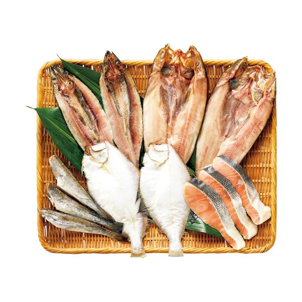 【三越伊勢丹 御中元 総合カタログ ギフトコード】Ｙ０３６３１３ 【商品名】北海道産　干もの詰合せ【内容量】ほっけ・宗八かれい・さんま×各２、秋鮭干物切身３切入・こまい３枚入×各１　※干物は個包装パック【外装サイズ】縦27×横34×高さ6c...