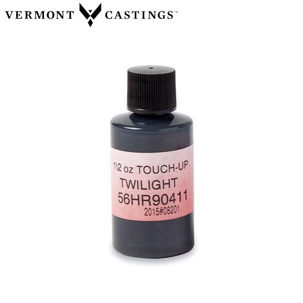 ※こちらの商品は輸入品のため、ご購入時期により予告なく仕様変更となる場合があります。予めご了承ください。ホウロウ色専用です。ホウロウが欠けた部分に補修用パテを施したあと、その上に本体と同色の補修液を塗ります。■仕様【容量】約13ml【生産国...