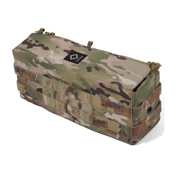 テーブル、チェア、コットに取り付けることができる、小物ケースです。単体での小物知れとしてもご使用頂けます。■仕様[サイズ] W35×D11×H14cm[重量] 500g[カラー] マルチカモ[JAN / 品番]マルチカモ : 8809272...