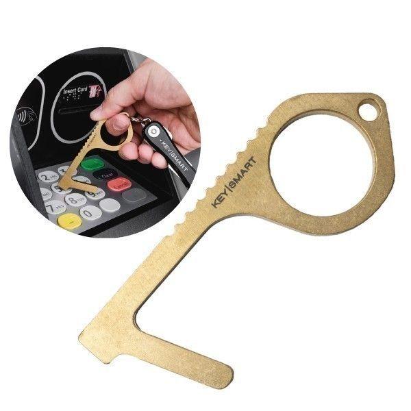 抗菌性の高い銅合金を使用したハンドツールです。共有のタッチパネルやドアノブ、ボタンなどを直接触れずに使用できます。キーホルダーに付けて携帯が可能です。■仕様サイズ（全長）：約93mm重量：約52g素材：真鍮原産国：中国[ アウトドア キース...