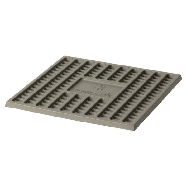 ■スノーピーク炭床ProMST-033S材質：鋳鉄クリアー塗装　サイズ：W250XD250XH20mm重量：平均重量：2.4kg