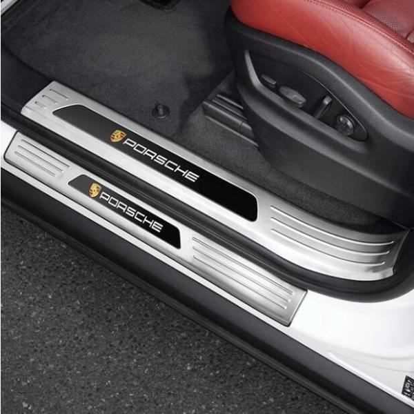 [適合機種]型式：ポルシェ マカン 95B対応グレード：マカン/マカン S/マカン GTS/マカン ターボ/マカン ターボ パフォーマンス 全グレード対応対応年式：2014年4月~現行[商品内容]商品数量：4P※インサイドとアウトサイドは別...