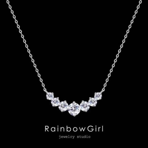 【商品詳細】・チェーン長さ：約40cm+5cmアジャスター・素材：石…CZ（キュービックジルコニア）　　　　地金…シルバー925 プラチナコーティング・石：直径約6mmx1+5mmx2+4mmx2+3mmx2(約1.57ct)【ブランド】R...