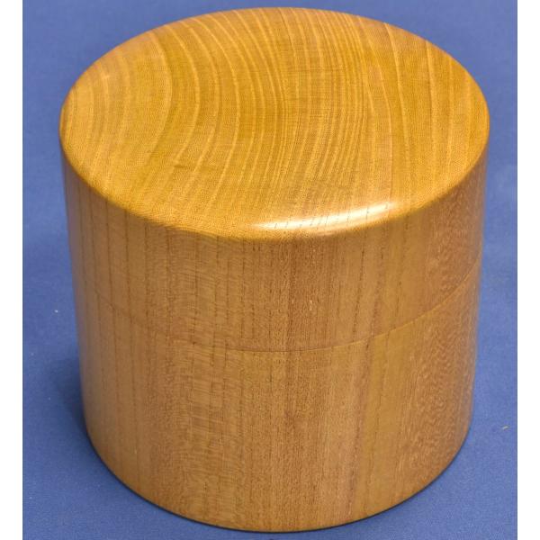 ページ下部の商品説明の画像の現品をお届けします。スマートフォンのお客様は「もっと見る」をクリックでご覧いただけます。