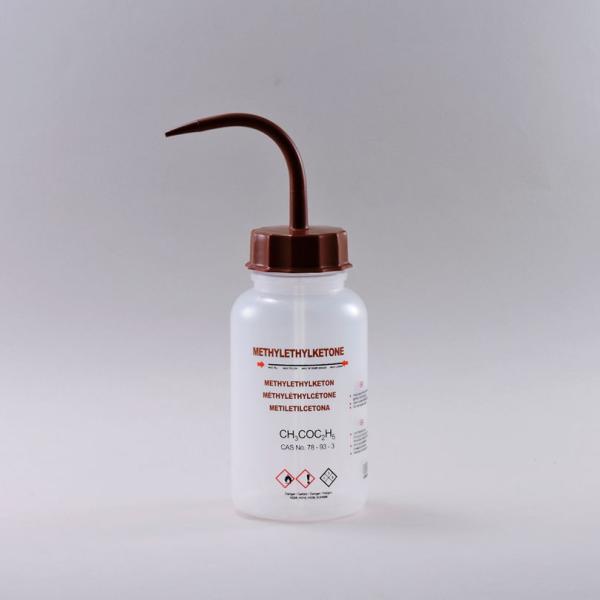 ドイツISOLAB社製。化学名・化学式・CAS番号が表示され、色分けにより内容物を容易に識別可能。広口設計で洗浄液の補充が簡単です。化学名と安全情報が英語・ドイツ語・フランス語・スペイン語で表記され、最新のGHS基準に適合。PEキャップには...