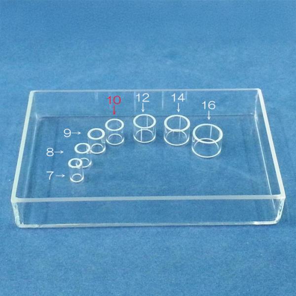 自社工場（宮原計量器製作所　八幡工場）にて製造された100%ガラス製角型シャーレ用クローニングリングです。角型シャーレの底に密着するように両端が研磨仕上げとなっております。シリーズ名：100%ガラス製角型シャーレ用クローニングリングブランド...