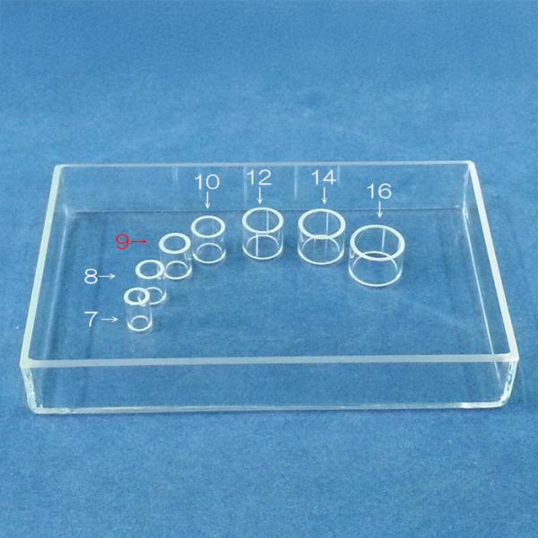 自社工場（宮原計量器製作所　八幡工場）にて製造された100%ガラス製角型シャーレ用クローニングリングです。角型シャーレの底に密着するように両端が研磨仕上げとなっております。シリーズ名：100%ガラス製角型シャーレ用クローニングリングブランド...