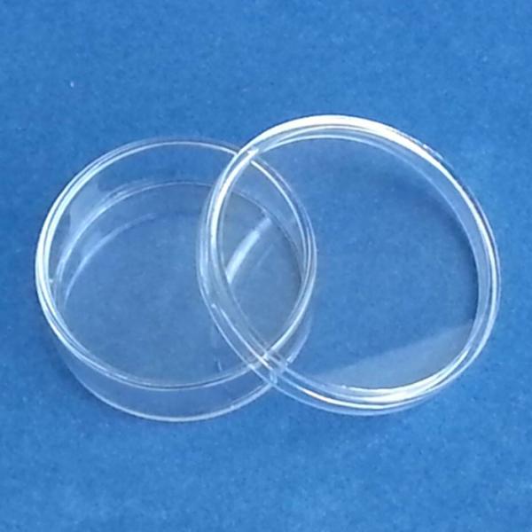 自社工場（宮原計量器製作所　八幡工場）にて製造された100%ガラス製小容量ディッシュです。耐熱性に優れ、乾熱滅菌・オートクレーブが可能耐薬品性に優れ、有機溶媒の使用が可能（接着剤は一切使用しておりません。）透明度が高く、顕微鏡観察に最適高品...