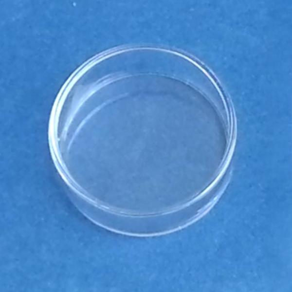 自社工場（宮原計量器製作所　八幡工場）にて製造された100%ガラス製小容量ディッシュです。耐熱性に優れ、乾熱滅菌・オートクレーブが可能耐薬品性に優れ、有機溶媒の使用が可能（接着剤は一切使用しておりません。）透明度が高く、顕微鏡観察に最適高品...