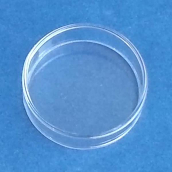自社工場（宮原計量器製作所　八幡工場）にて製造された100%ガラス製小容量ディッシュです。耐熱性に優れ、乾熱滅菌・オートクレーブが可能耐薬品性に優れ、有機溶媒の使用が可能（接着剤は一切使用しておりません。）透明度が高く、顕微鏡観察に最適高品...