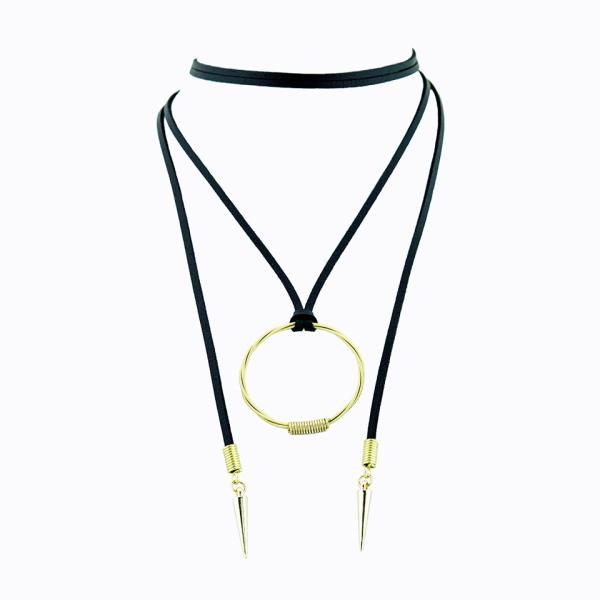アメリカからギター弦を使ったジュエリーライン「STRUNG」が登場。ダダリオの本物のギター弦を使い、一つずつハンドメイドで作られています。ROCK GODDESS CHOKER CHORDと名付けられたネックレスは、ラリエットになっているの...