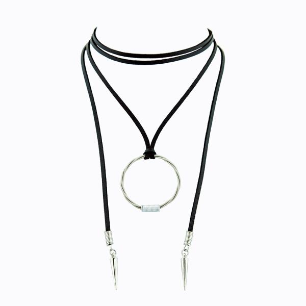 アメリカからギター弦を使ったジュエリーライン「STRUNG」が登場。ダダリオの本物のギター弦を使い、一つずつハンドメイドで作られています。ROCK GODDESS CHOKER CHORDと名付けられたネックレスは、ラリエットになっているの...