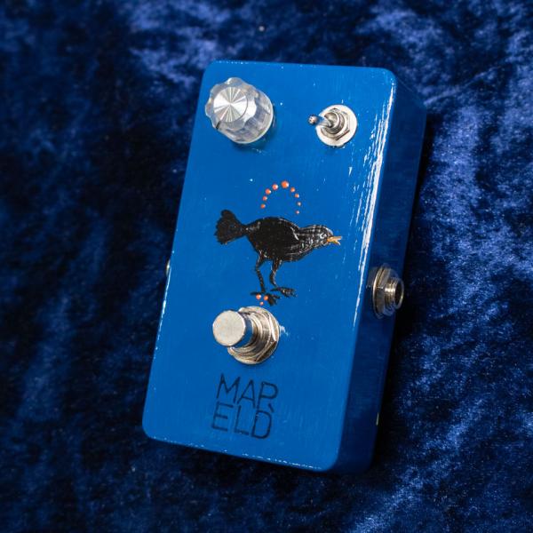 メイドインスウェーデン！レンジマスター系のブースターです。ハンドワイアード、ハンドペイントにより、こだわり抜かれたペダル。