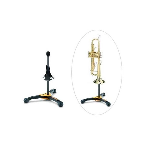 SFF（スペシャルフォーミュレイテッドフォーム）ゴムで、ソフトにピッタリと楽器を保持します。収納バッグ付。 折畳外形330x90mm重量0.6Kg