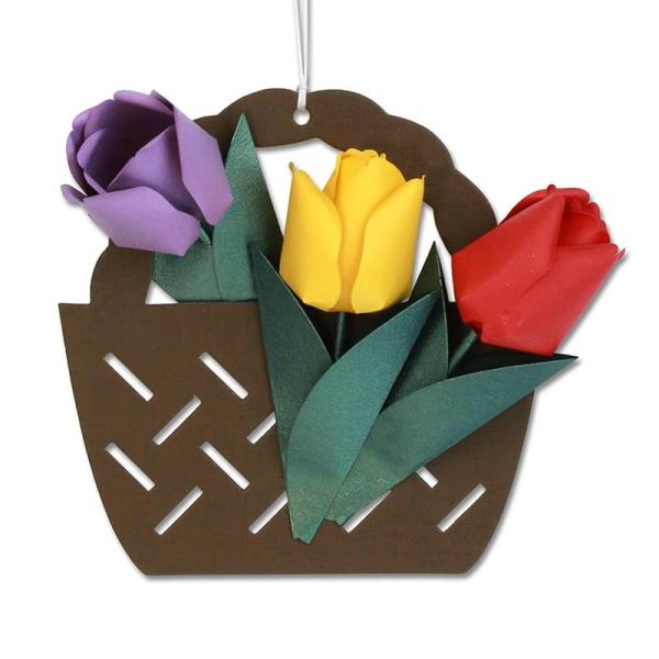 チューリップパーツは型抜き済なのでハサミを使わずに簡単に切り離すことができます。パーツを花かご型の台紙に『ボンドで貼る』『折る』『巻く』など工作を楽しむ工夫をしています。とても華やかなチューリップの立体切り絵が作れます。作り方説明書はイラス...