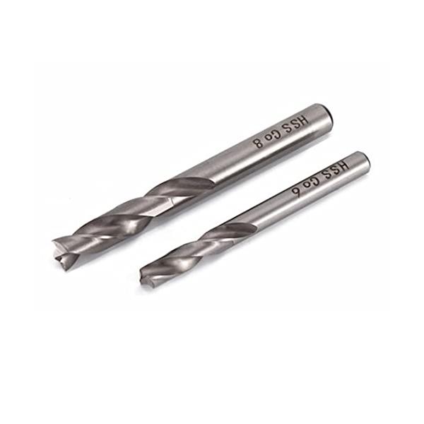 【素材】HSSCO。コバルト・メタルを採用した美しい外観があります。【規格】6mm*65mm、8mm*79mm。【特点】耐久性が良くて、切れ味が抜群で、使用寿命が長いです。【応用范囲】ステンレス薄板、鉄板等の金属薄板に適用します。このドリル...
