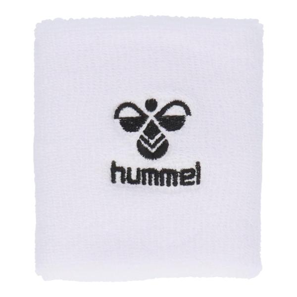 幅広いスポーツで活躍する汎用性の高いリストバンド。吸水性の高いパイル生地を採用しているため、汗止めやタオル代わりとして使用できプレー中の競技者をサポート。【メーカー】ヒュンメル【商品名】リストバンド【品番】HFA9034【カラー】(10)ホ...