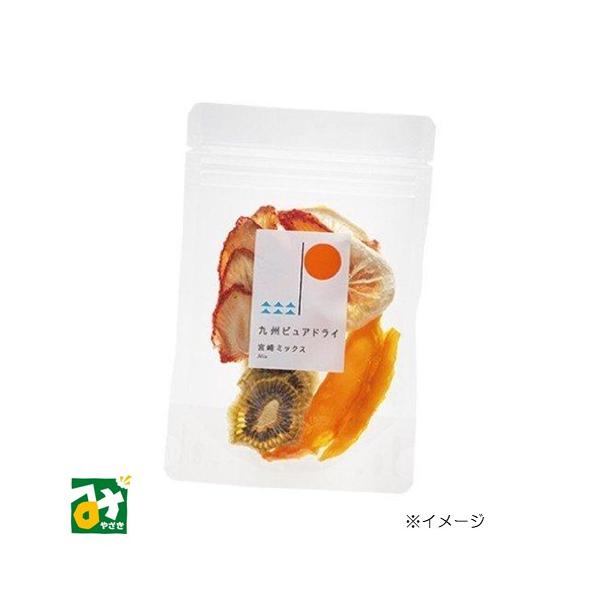 いろいろ食べたいという欲張りな声に応えて登場！甘み、酸味、いろんな味わいが楽しめるお得なセットです。時期にもよりますが、柑橘類、イチゴ、マンゴー、キウイ、梨などから４種類程度の果物が入ります。そのまま食べてもよし、ヨーグルトやスイーツ、グラ...