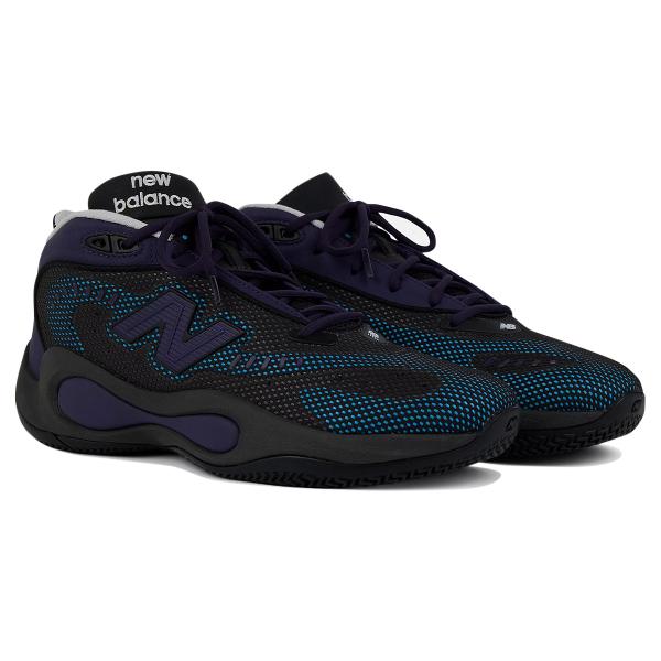 【発売日：2026年07月11日】【ブランド】new balance（ニューバランス）【商品説明】シューズ幅:2E相当P400は、試合を通して繰り返されるスプリントや踏み切り、着地による負担を軽減し、プレーをより快適にするために設計されたモ...