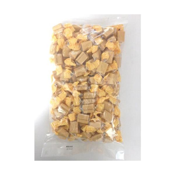 1Kg入りの徳用です。一口サイズ、ミルクたっぷりのキャラメルです。その大きさは口の中にジャストフィット。表面に刻まれた溝は、舌が甘さを感じる表面積を多くするためで、一粒口の中にほうり込めば、至福のときが訪れる。。。。？！※画像はあくまで参考...