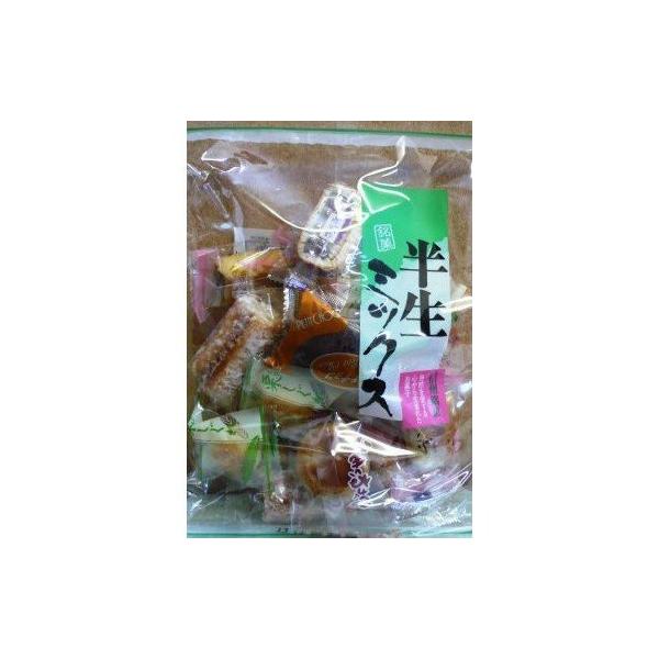 希望小売価格:350円×1袋(税別)栗しぐれ・羊羹巻きカステラ等々ランダムにやわらかいお菓子が入っています。お茶うけやご年配者の旅行等々にも最適です。※画像はあくまで参考画像となります。※メーカーの都合上、内容・内容量変更がある場合がありま...