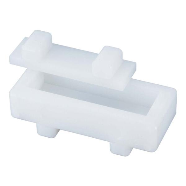 内寸：180×55×50mm材質：低密度ポリエチレン 耐熱70℃※底蓋は舟底形です。※一体成形品