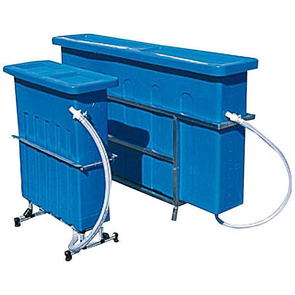 ※左の製品はCT-50です。付属はしません。外寸：1,328×288×H820mm内寸：1,240×190×H690mm容量：150L材質：ポリエチレン●本体は目盛付で液の希釈が簡単です。●液出しホース付ですから、排水も簡単にできます。※キ...