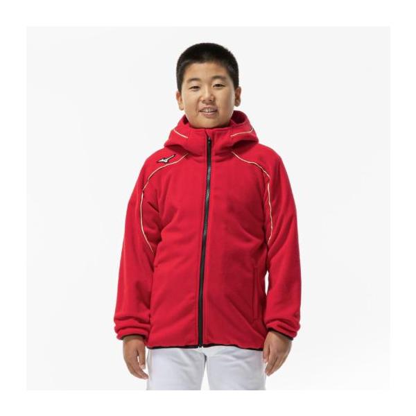 厚手素材採用のジュニアフリースフーディ。冬の練習の味方に。