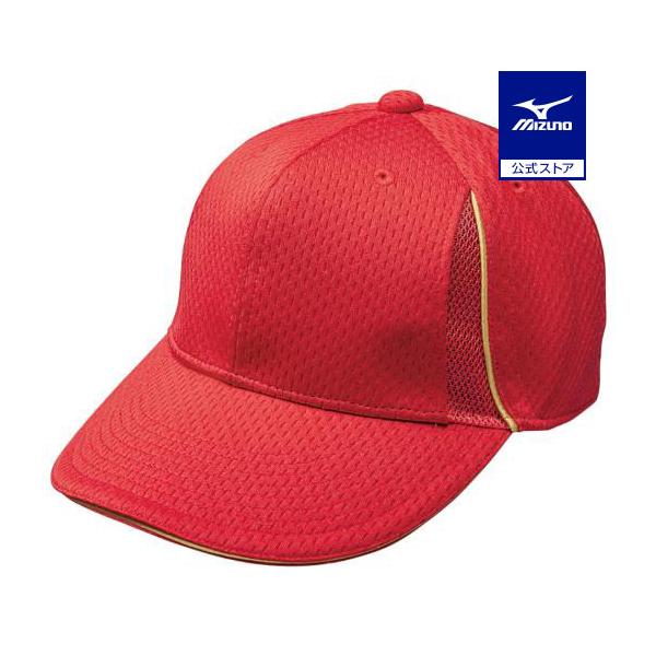 ベンチレーション付きのキャップ。選手だけでなく保護者用としてもお勧め。