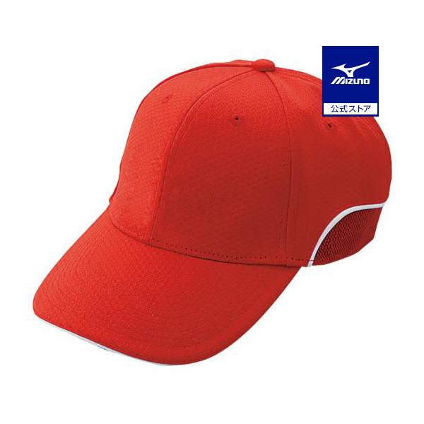 ベンチレーション付きのキャップ。選手だけでなく保護者用としてもお勧め。