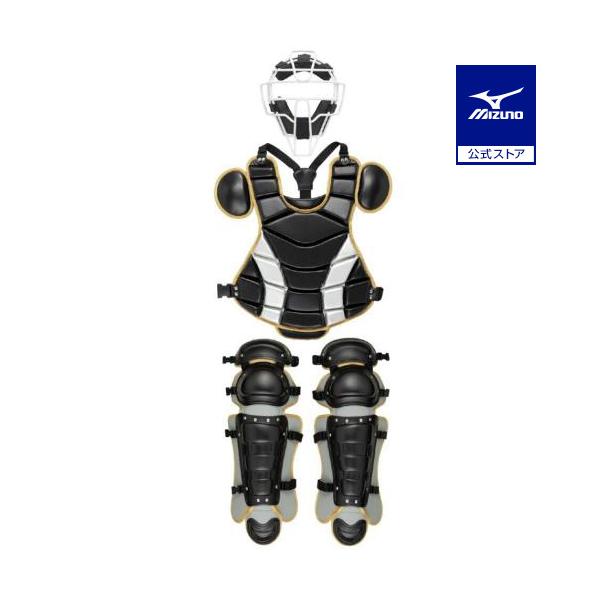 硬式用のカラー防具が新登場！お買い得な捕手防具3点セットのカラー展開。社会人、大学生、中学硬式チームのキャッチャーへ、オーダーしなくてもチームカラーに合わせた捕手防具でプレーできます。※この商品は、オープン価格商品です。メーカー希望小売価格...