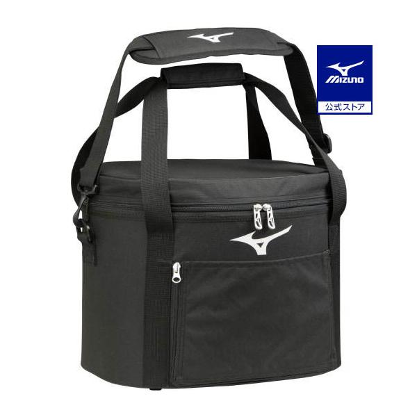 ショルダーベルト付きボールケース。硬式／軟式球5ダース、ソフトボール（3号）2ダース収納。