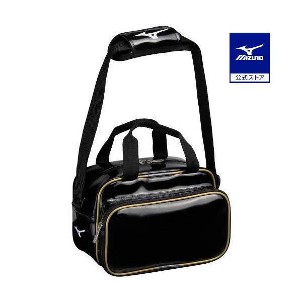 応援やちょっとした移動シーンに。小物等をコンパクトに持ち運べるエナメル素材のミニバッグ。