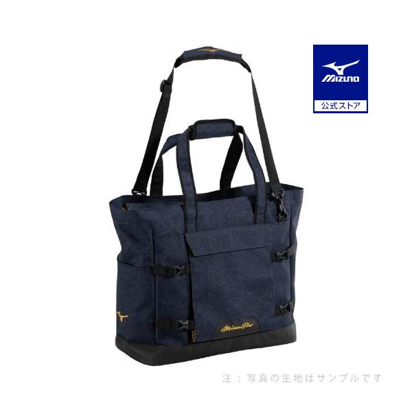 使いやすい35Lの大容量トートバッグ。色落ちに強い原着杢素材採用で高機能かつスタイリッシュ感を創出。